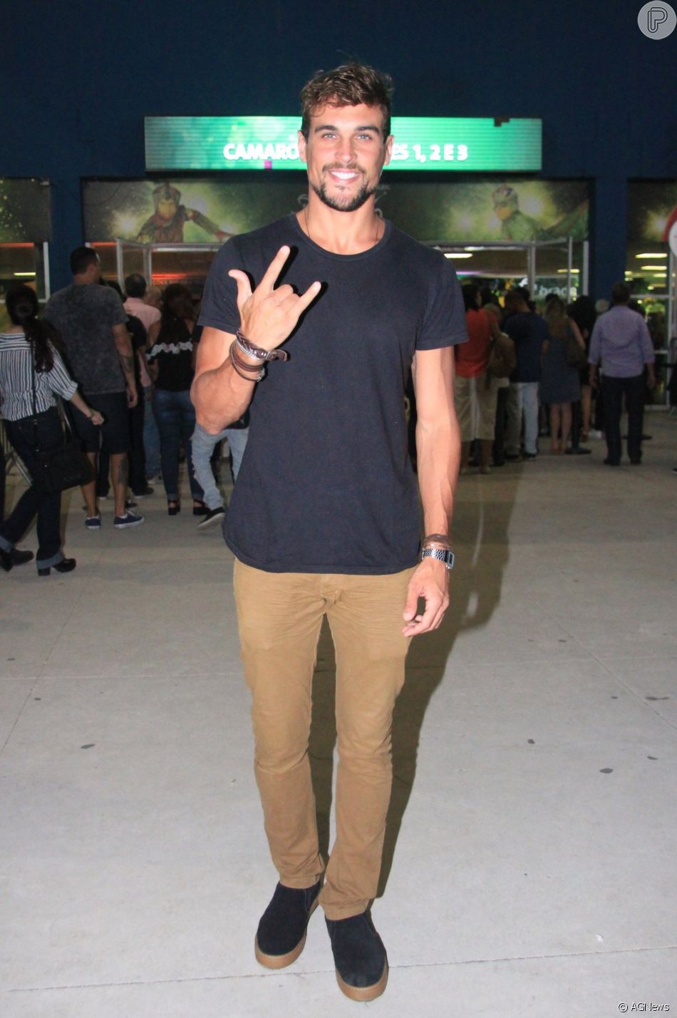 Felipe Roque também conferiu o espetáculo 'Ovo' do Cirque du Soleil ...