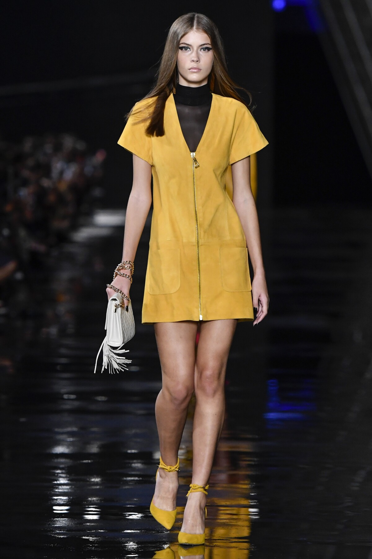 Foto: O amarelo foi um dos destaques do preview verão 2020 da marca ...