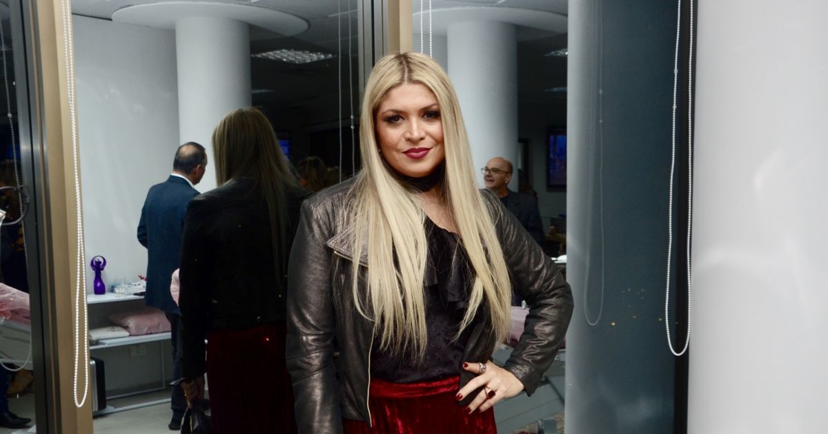 A cantora Adriana também prestigiou evento - Purepeople