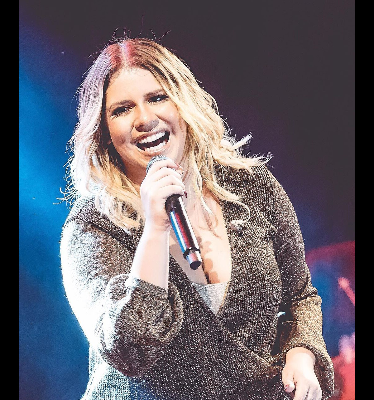 Foto: Marilia Mendonça celebra empoderamento feminino no sertanejo ...