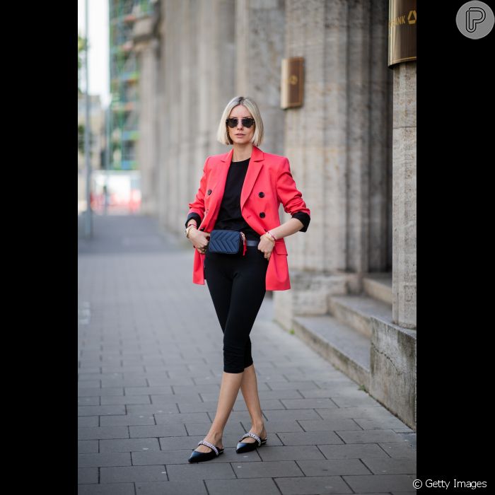 A pochete estruturada pode deixar looks de alfaiataria mais modernos ...