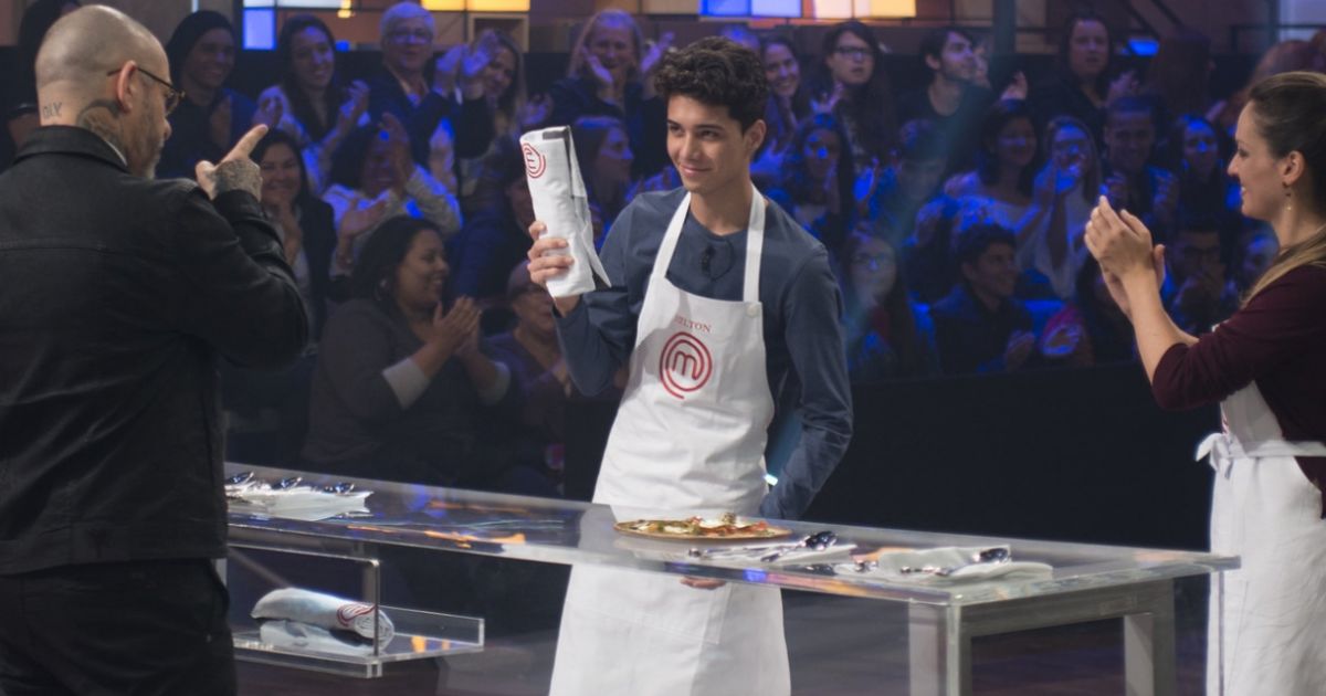 Em 'MasterChef - A Revanche', Helton vence prova de reprodução de um ...