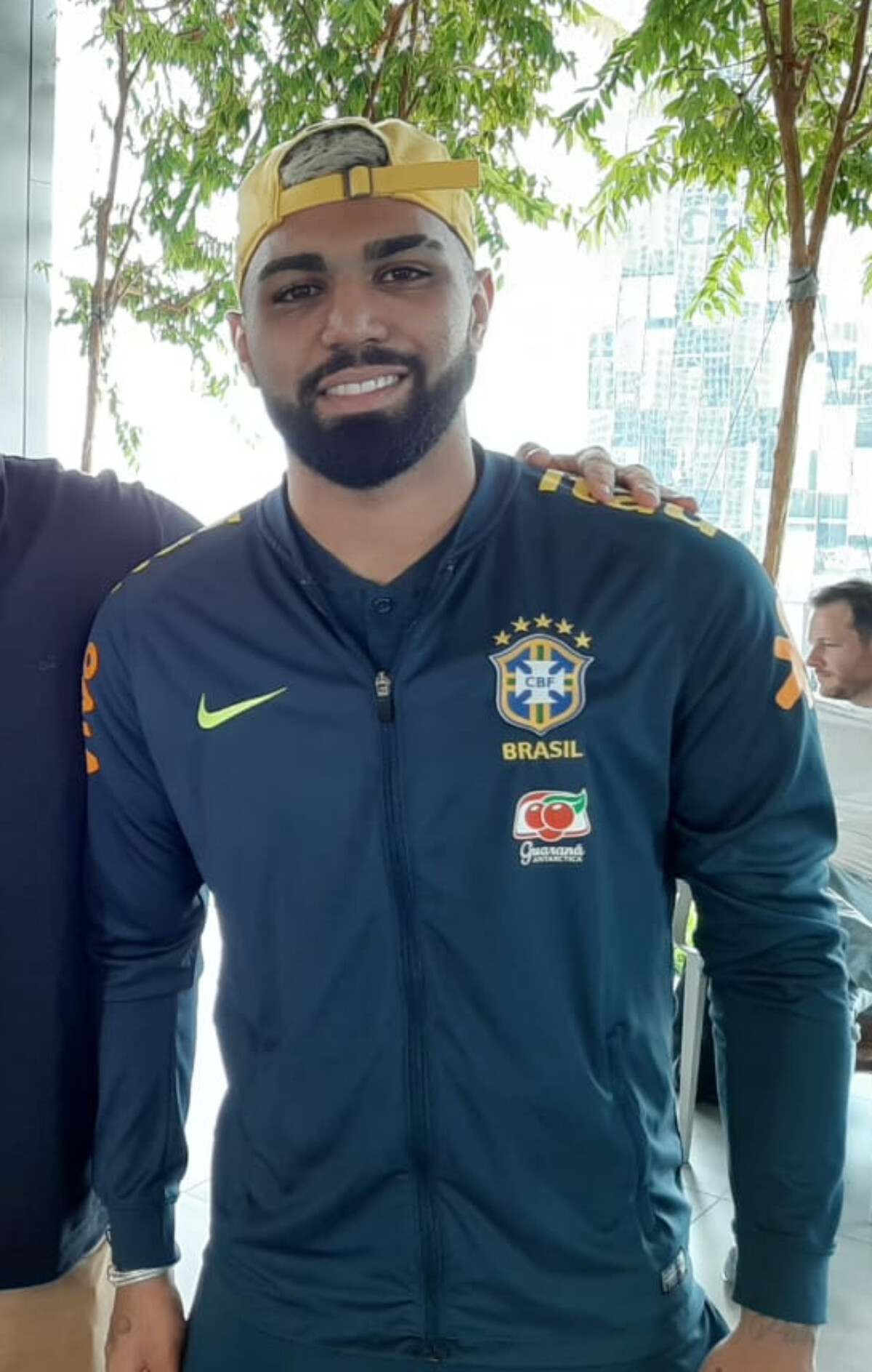 Foto: Gabigol posta foto em comemoração dos títulos do Flamengo ...