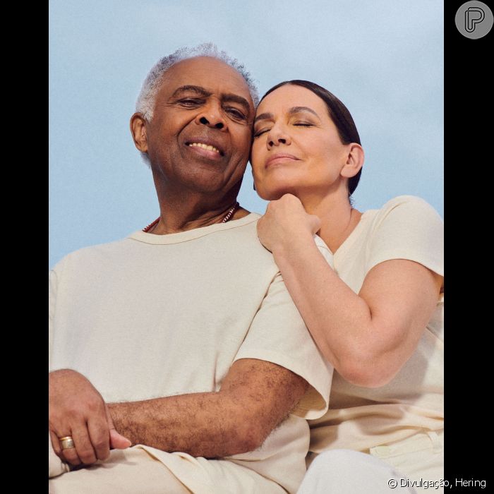 Gilberto Gil posa abraçado à mulher, Flora Gil - Purepeople
