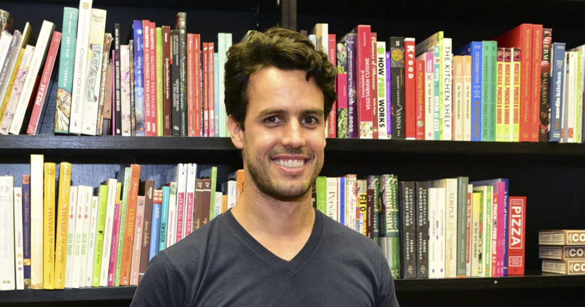 Xande Negrão está namorando a estudante Esther Marques, conta o ...