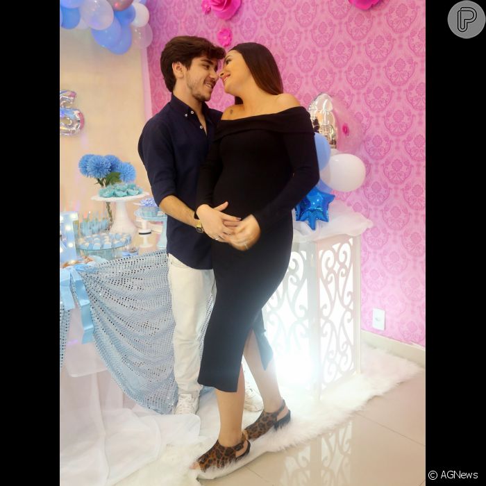 Mabel Calzolari morreu aos 21 anos após enfrentar doença rara - Purepeople