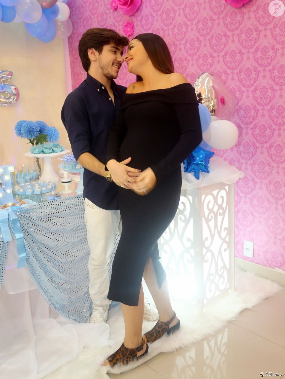 Mabel Calzolari morreu aos 21 anos após enfrentar doença rara - Purepeople