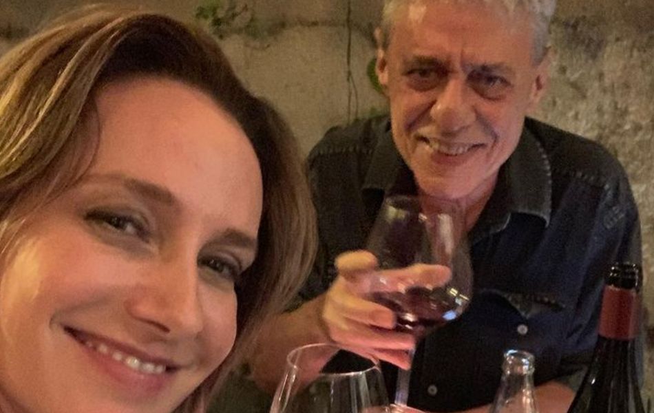 Casamento de Chico Buarque vaza na web e fãs vibram: 'Sorte' - Purepeople