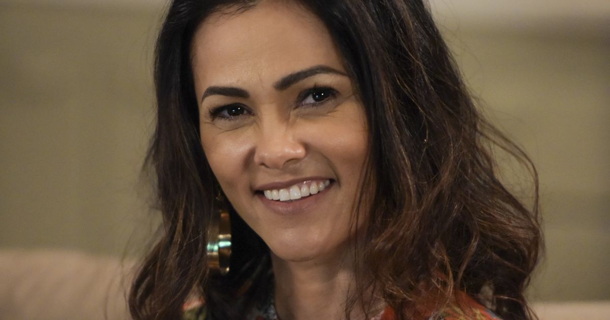 Tiazinha, vivida por Suzana Alves, foi a primeira personagem criada por ...
