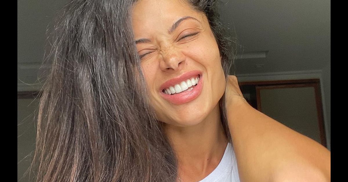 Aline Riscado explicou o motivo da mudança de nome e visual - Purepeople