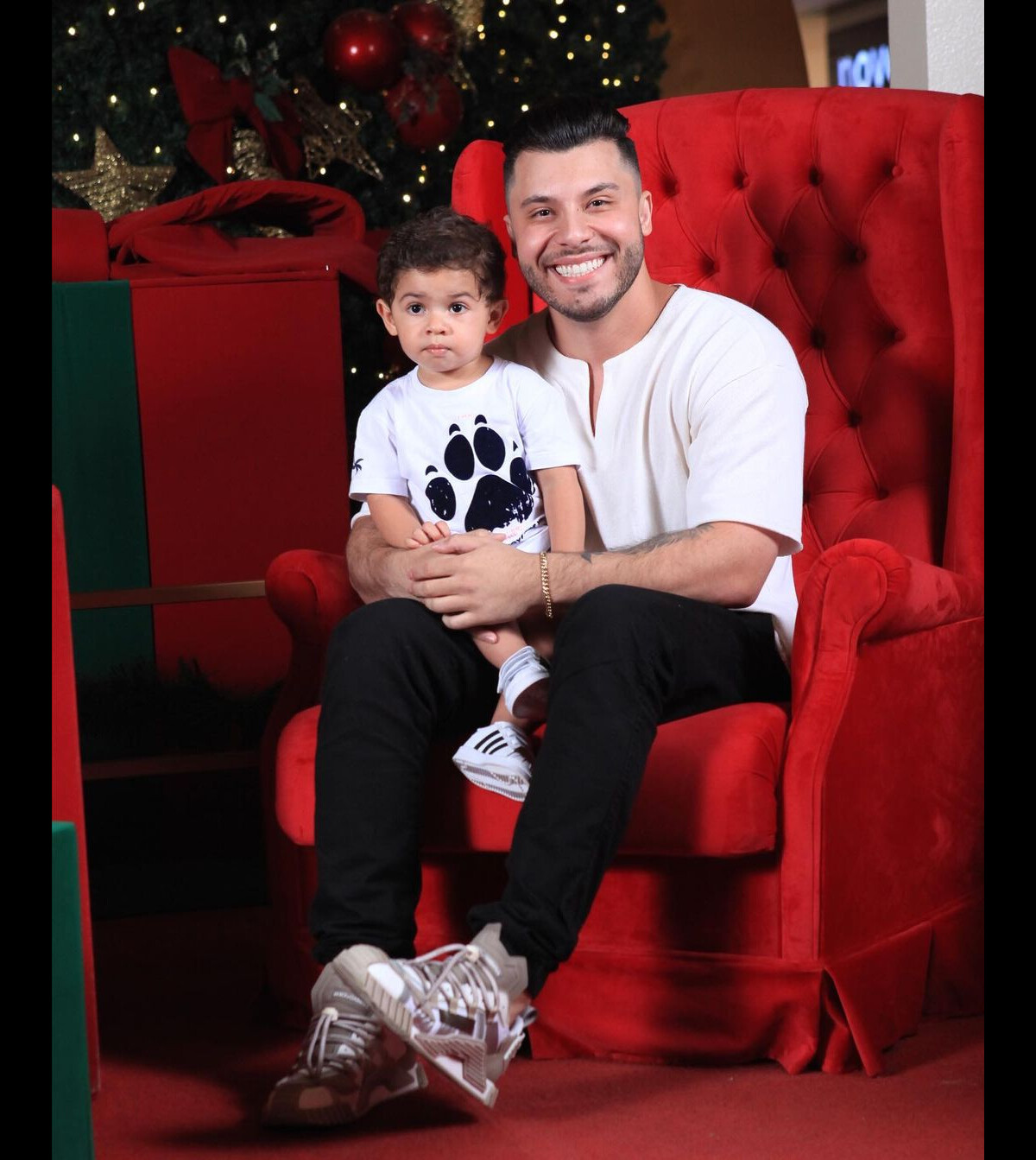 Foto: Léo é filho do cantor sertanejo Murilo Huff - Purepeople