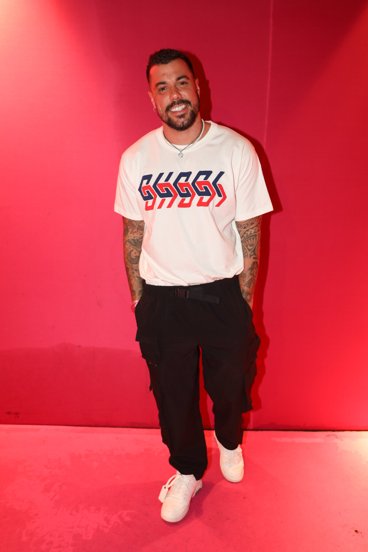 Foto: Lipe Ribeiro esteve na festa de lançamento da marca de roupas de ...