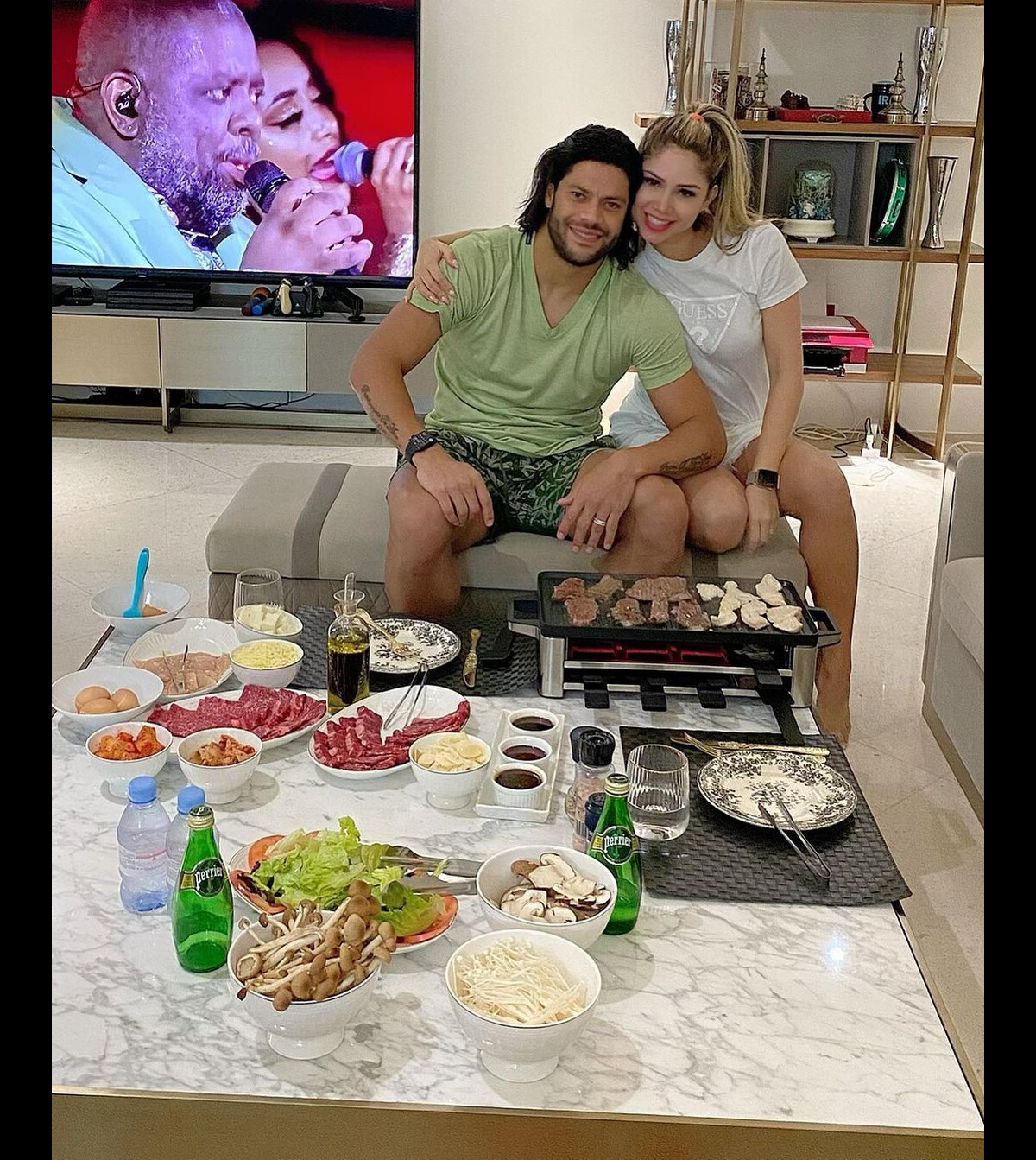 Foto: Hulk e Camila Ângelo assumiram o relacionamento em 2019 - Purepeople