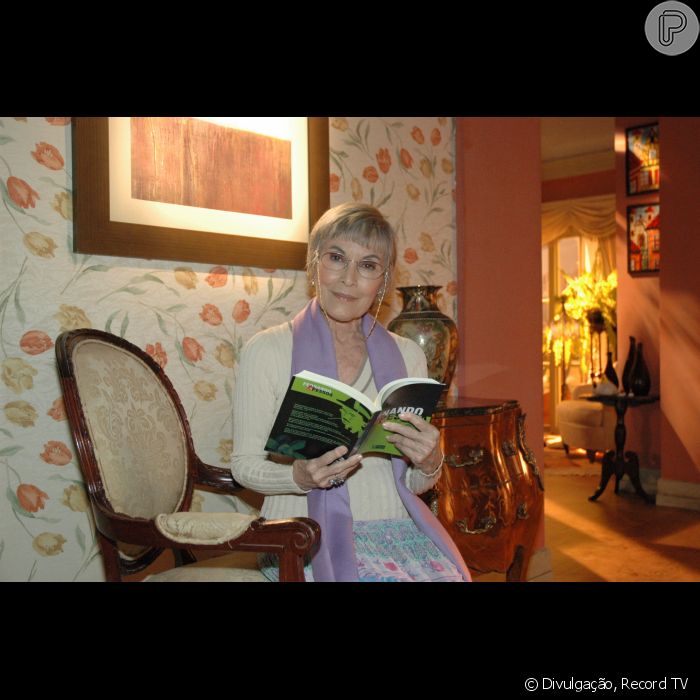 A atriz e professora de teatro Helena Xavier morreu aos 92 anos de ...