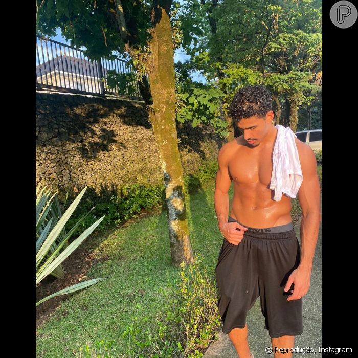 Nilo surgiu na grande mídia pela primeira vez no ano passado, quando ...