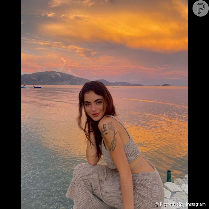 Giulia Miranda, filha de Gretchen, tem 19 anos e desenvolve trabalhos como modelo atualmente ...