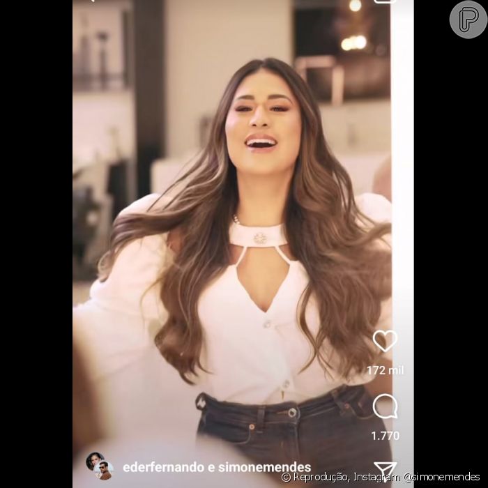 Simone também alongou o cabelo com megahair: a cantora mostrou ...