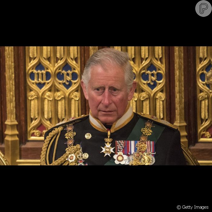 Rei Charles III será oficialmente coroado em maio de 2023 - Purepeople