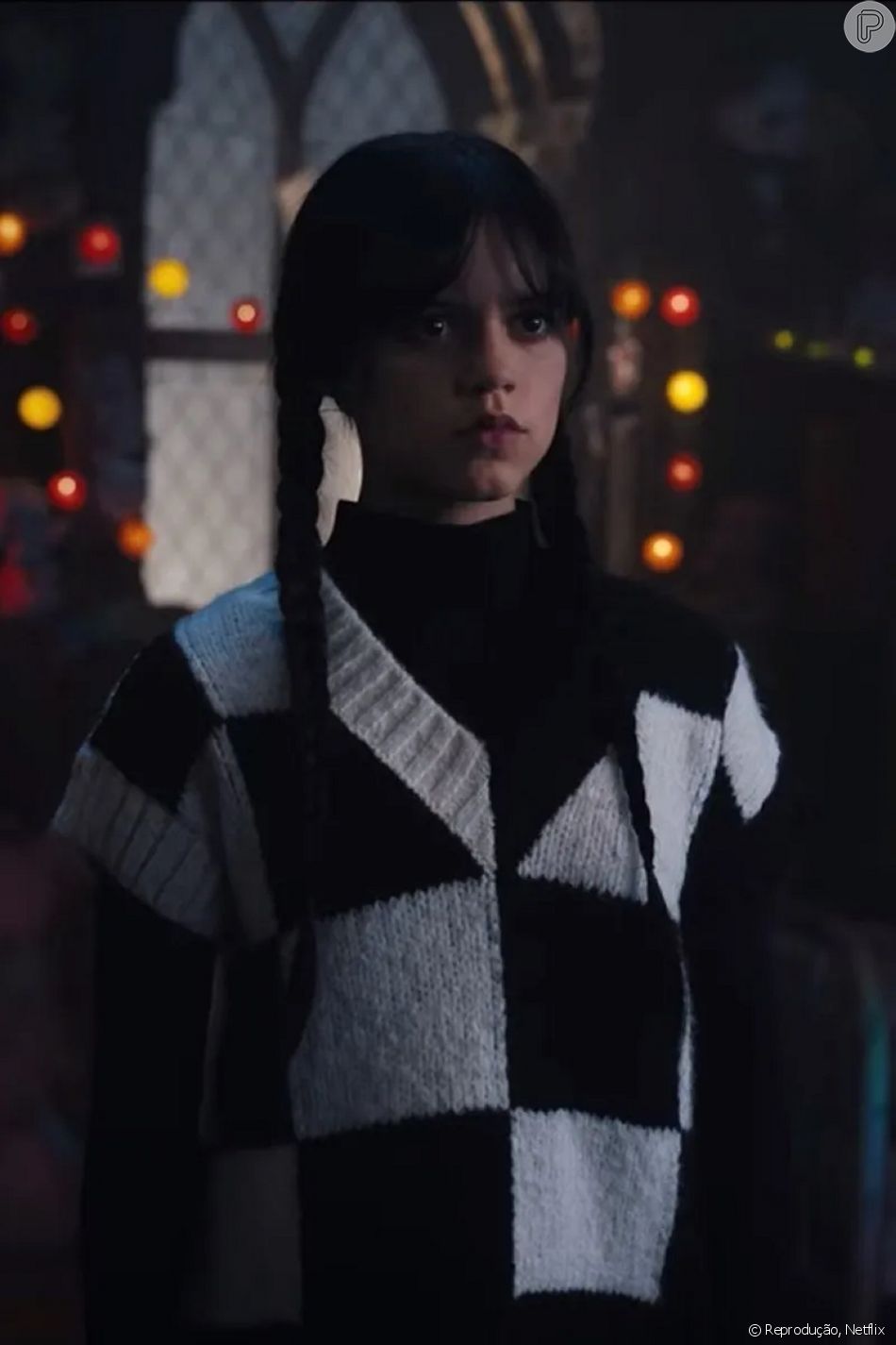 Moda da série 'Wandinha': looks de Jenna Ortega têm vestido de grife ...
