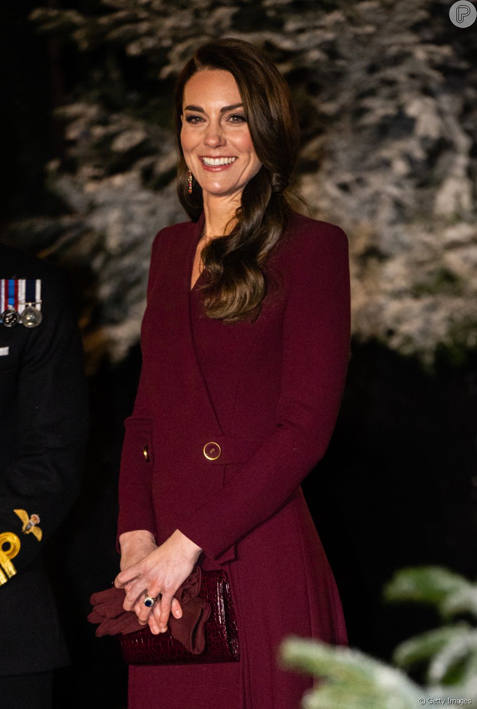 Filha de Kate Middleton, Charlotte usa look idêntico ao da Princesa em evento de Natal. Fotos ...