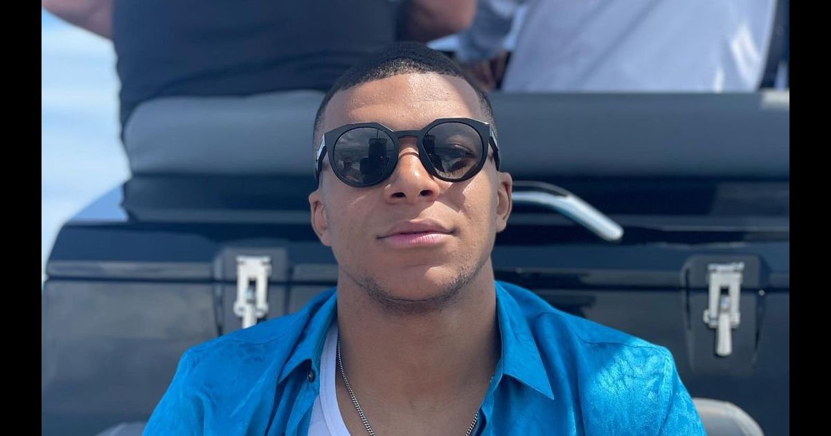 Rose Betram e Mbappé teriam se conhecido em um desfile em Paris ...