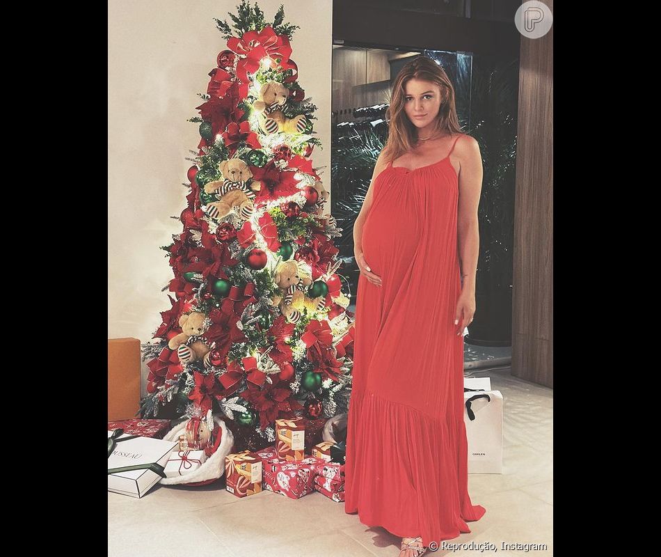 Cintia Dicker comemora um mês da filha com Pedro Scooby em meio à ... Cintia Dicker comemora um mês da filha com Pedro Scooby em meio à ...