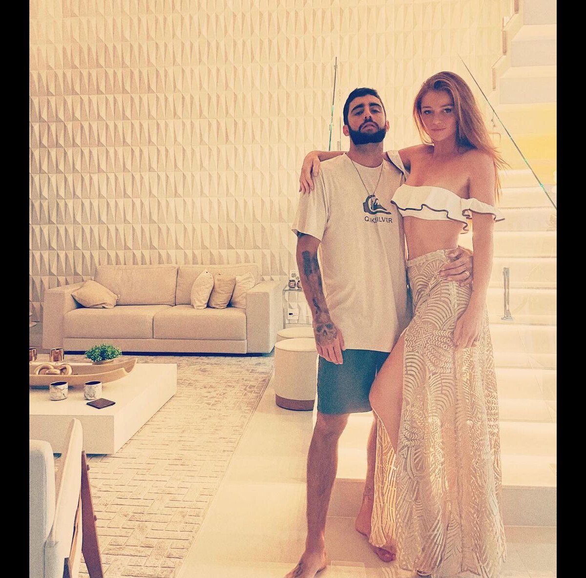 Foto: Pedro Scooby e Cintia Dicker deixaram de seguir Luana Piovani nas ... Foto: Pedro Scooby e Cintia Dicker deixaram de seguir Luana Piovani nas ...