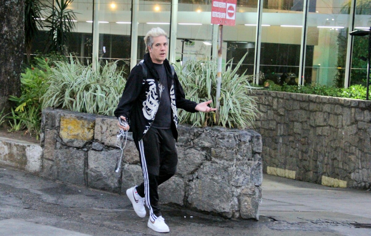 Foto: 'Rogério Flausino disparou palavrões de todos os tipos além de ...