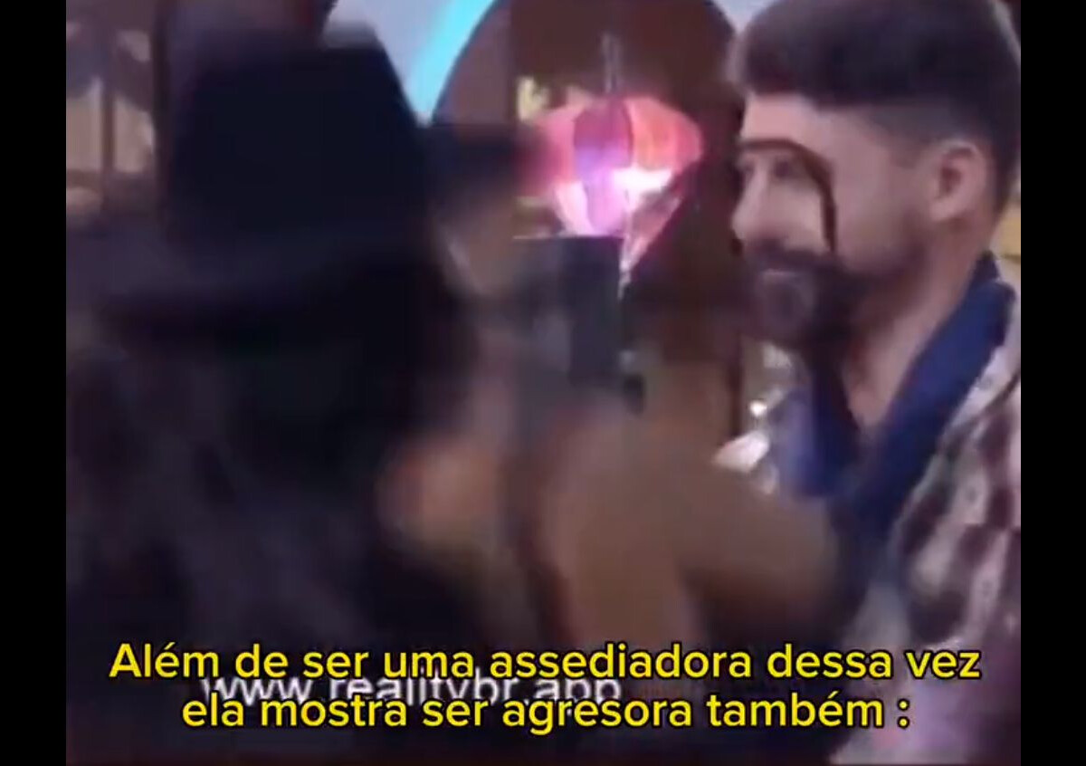 Foto: Kamila Simioni bate com o cordão da roupa no rosto de Radamés ...