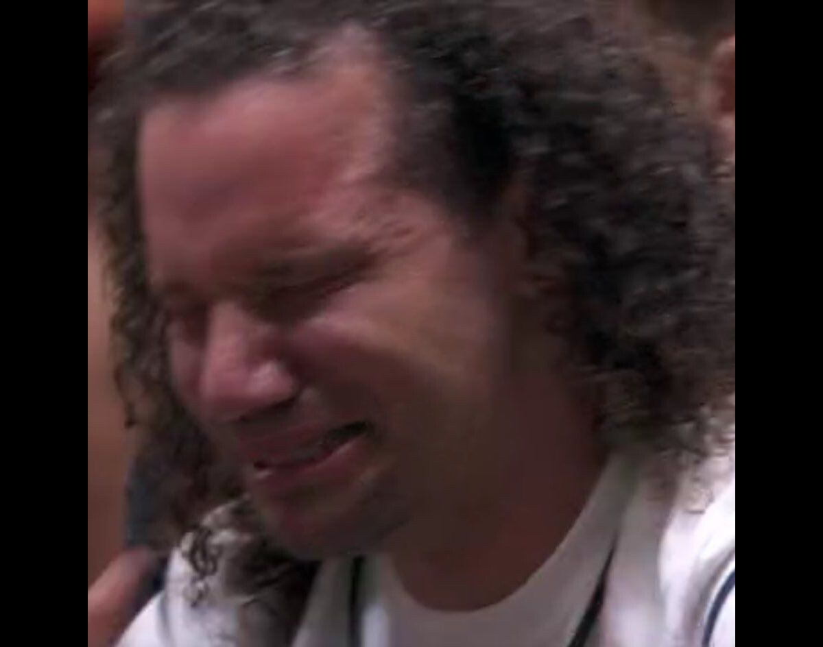 Foto: 'BBB 24': Maycon caiu no choro ao ouvir o discurso de eliminação ... Foto: 'BBB 24': Maycon caiu no choro ao ouvir o discurso de eliminação ...