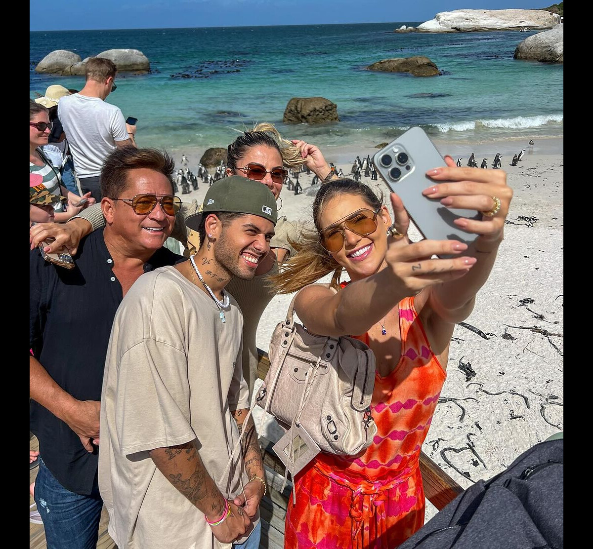 Foto: Virginia está viajando com Zé Felipe, Leonardo e Poliana Rocha ...