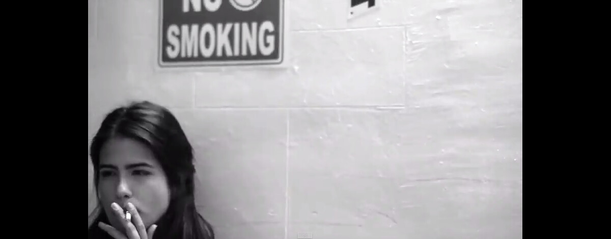 Foto: Antonia Morais aparece fumando no clipe de seu primeiro single da ...