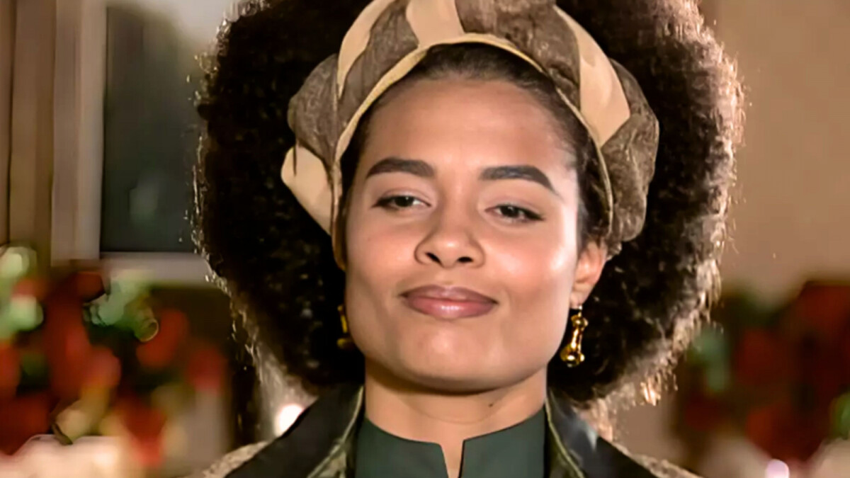 Foto: Aisha Jambo como Sabina na novela 'Alma Gêmea', de 2005 - Purepeople