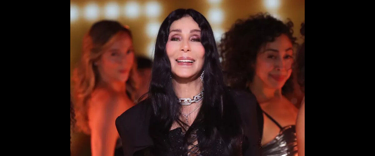 Foto: Cher cantou os clássicos "Believe" e "Strong Enough" no Victoria ...