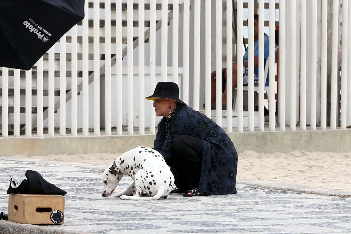 Foto: A atriz se prepara para voltar aos palcos em abril com o ...