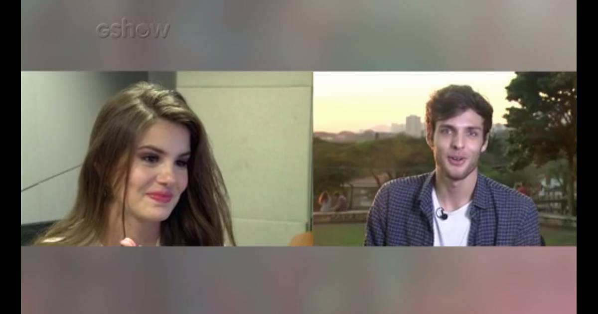 Lucas Cattani contou que Camila Queiroz ficou na dúvida se deveria ou ...