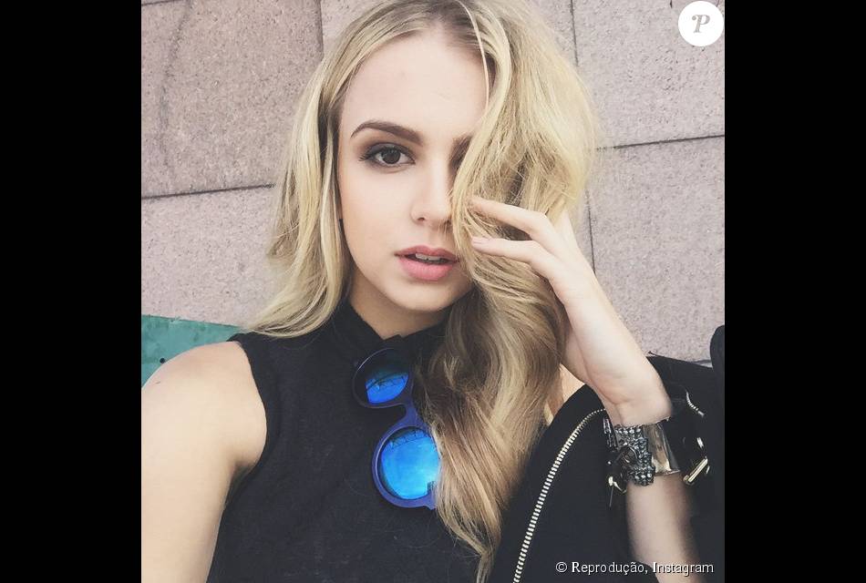 Isabella Scherer tem 19 anos e é estudante de biomedicina - Purepeople
