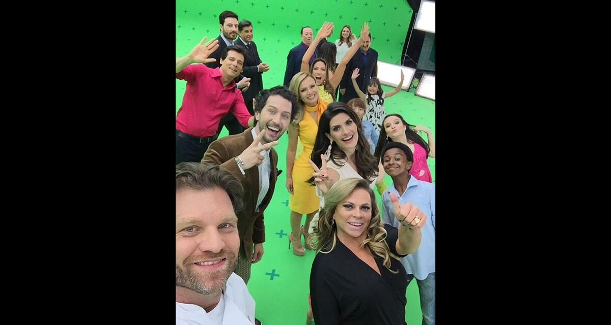 Foto: Elenco do SBT se reuniu na gravação da vinheta de final de ano da ...
