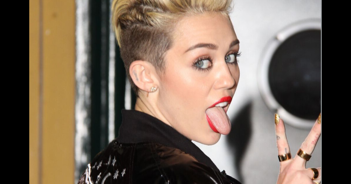 Miley Cyrus é elogiada por Courtney Love: 'Punk de um jeito ...
