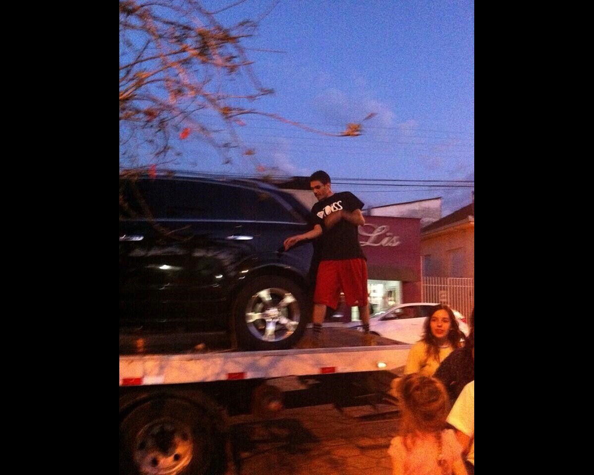 Foto: Adriel não dá notícias desde segunda-feira, dia 09 de setembro de ...