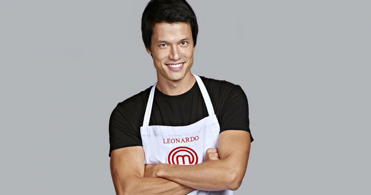 Vencedor da terceira temporada do 'MasterChef Brasil', Leonardo Young ...