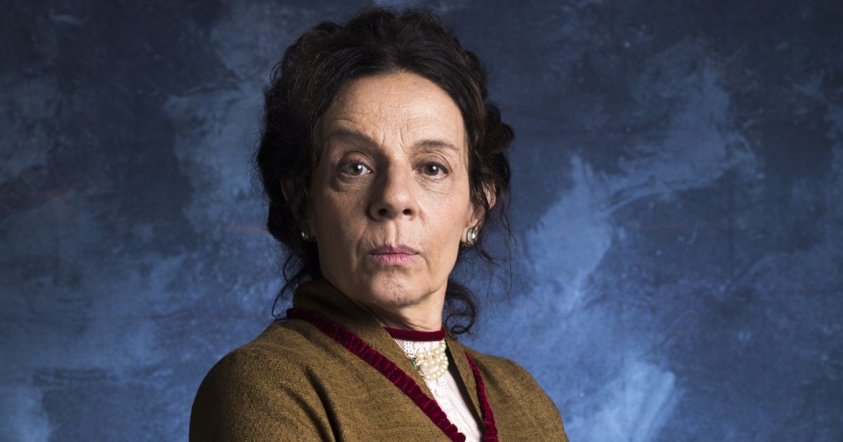 Agustina (Rosi Campos) pondera na novela 'O Tempo Não Para': 'De ...