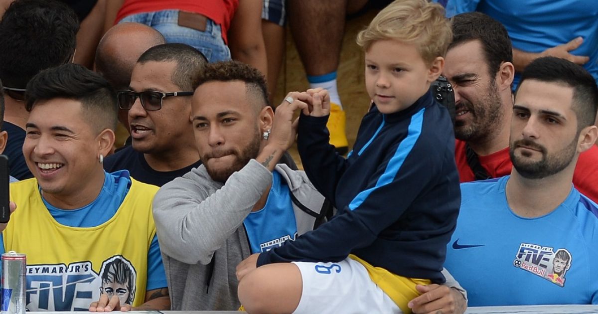 Davi Lucca, de 7 anos, mostrou ter herdado as habilidades do pai no ...