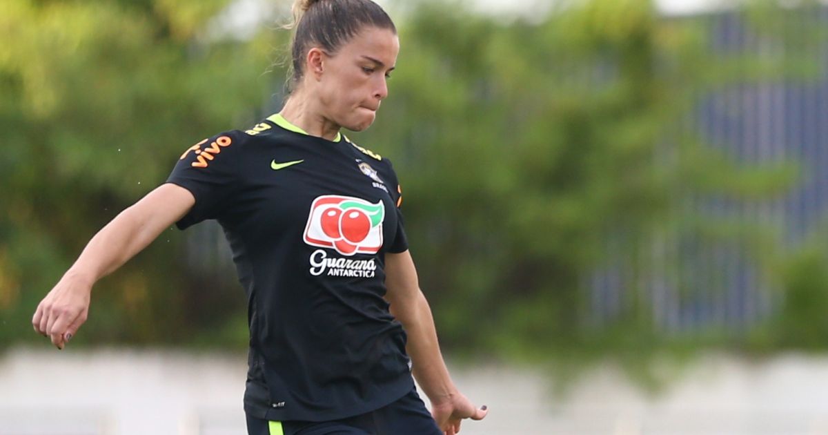 Tamires, da Seleção Brasileira, compartilha em seu Instagram a relação ...