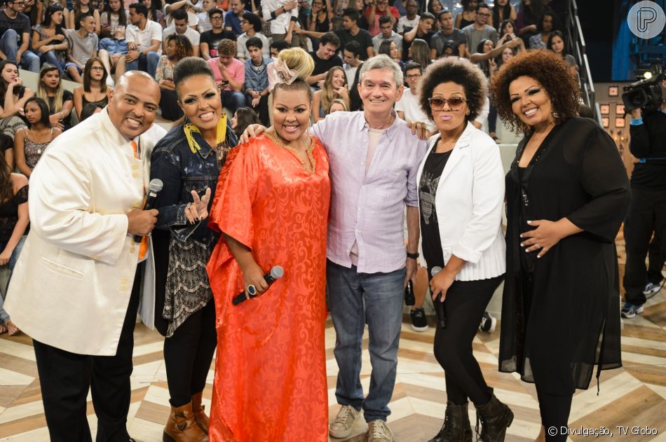 Deise Cipriano fez sucesso com a banda 'Fat Family', na qual dividia os ...