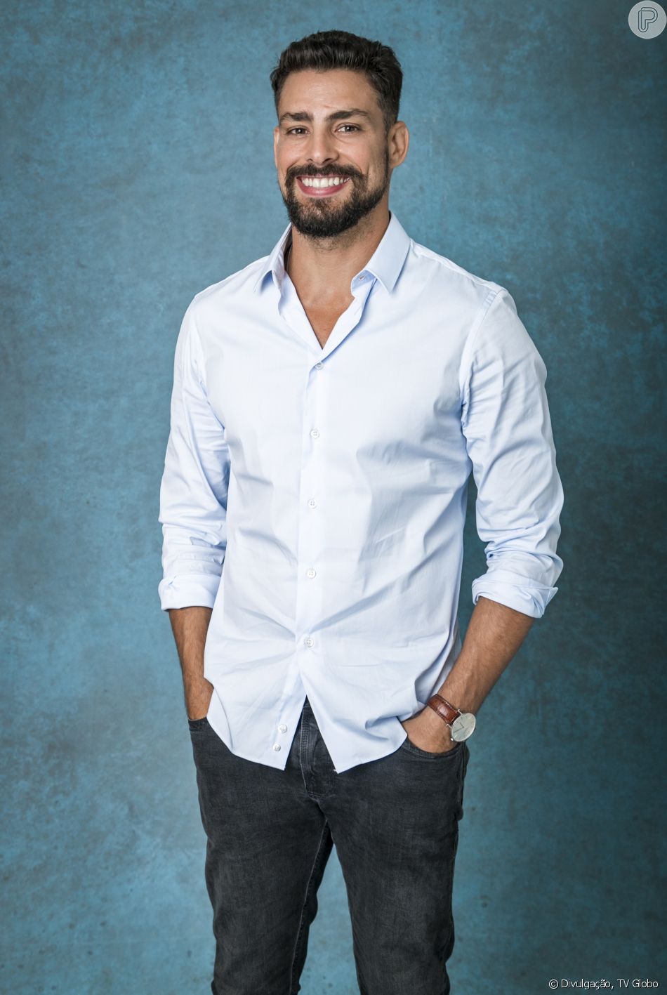 Cauã Reymond está de barba para a série 'Ilha de Ferro', da TV Globo ...