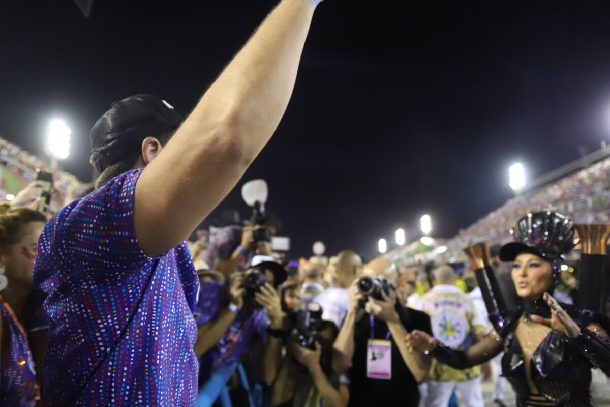 Foto: Em camarote na Sapucaí, Duda Nagle torcia pela Unidos de Vila ...