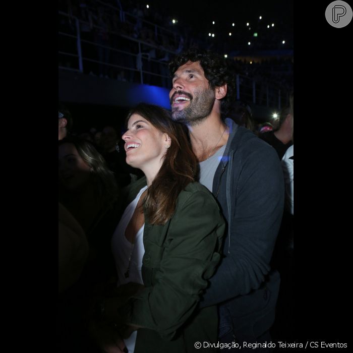 Dudu Azevedo e a mulher, Fernanda Mader, vão ao segundo dia de show de ...
