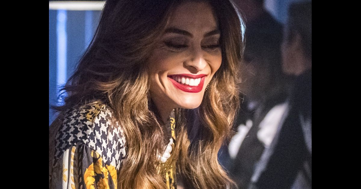 Maria da Paz (Juliana Paes) é fã de mangas volumosas na novela 'A Dona ...