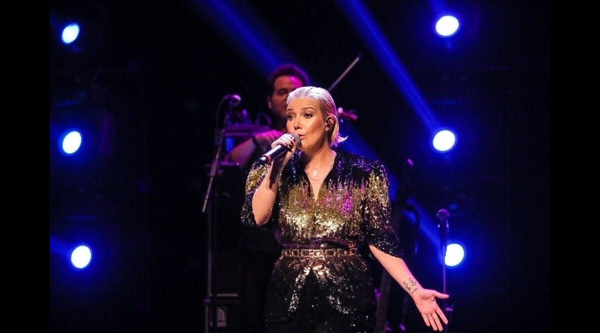Foto: Luiza Possi estreou a nova turnê no Teatro Bradesco, em São Paulo ... Foto: Luiza Possi estreou a nova turnê no Teatro Bradesco, em São Paulo ...